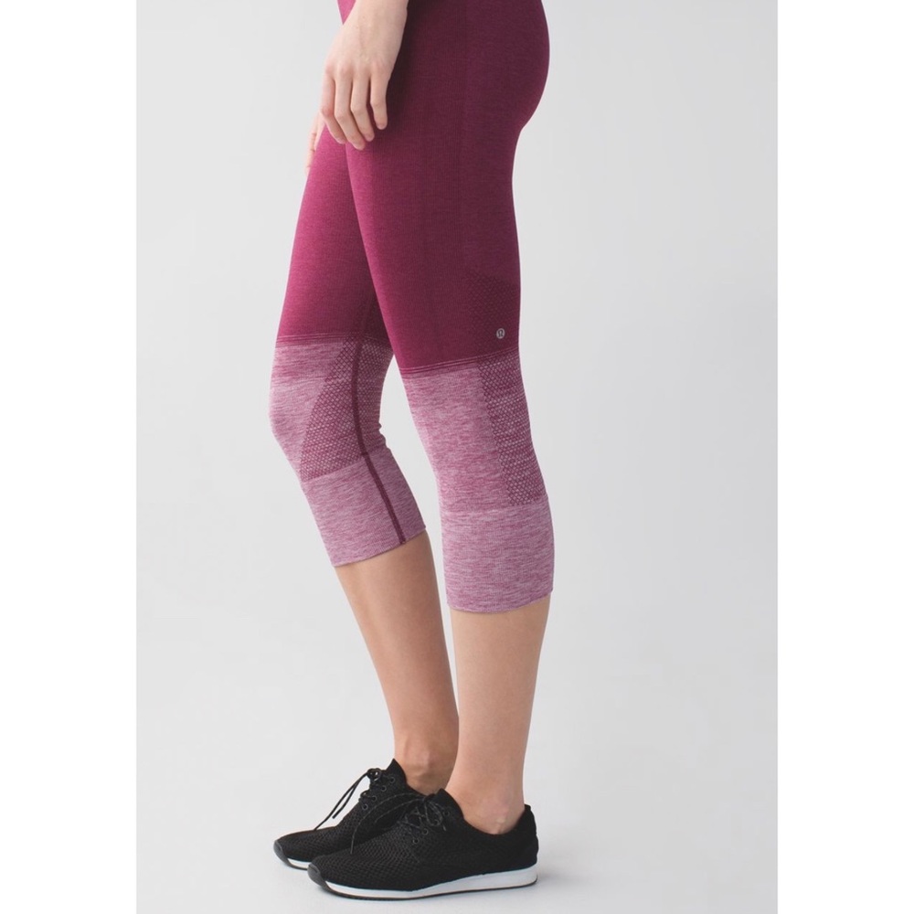 Lululemon Seamlessly Street Crop Heather Purple - Gem